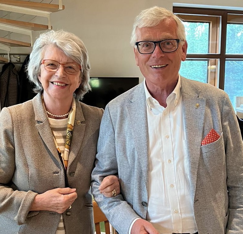 Präsident Brinkmann übergibt Amt an Hubertus Schmidt – Der Deutsche ...