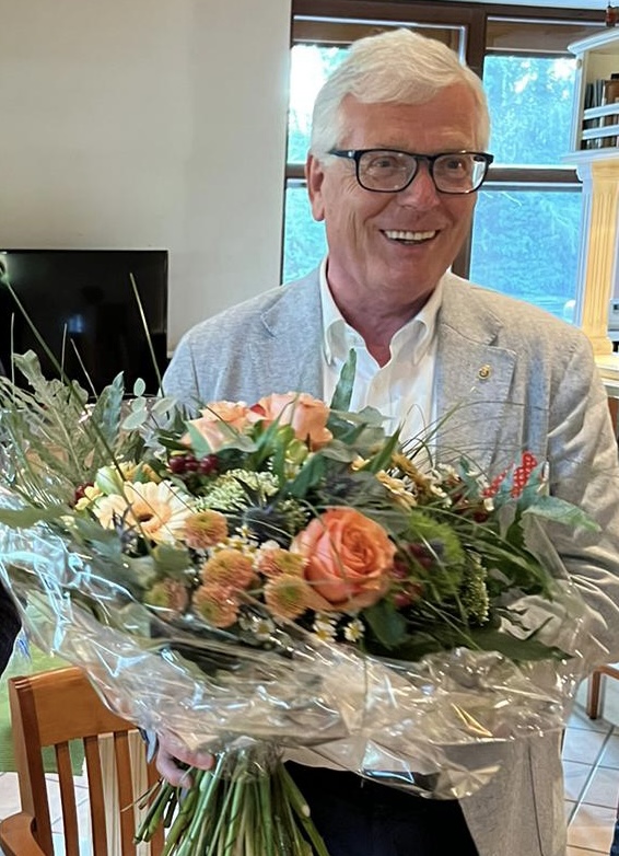 Präsident Brinkmann übergibt Amt an Hubertus Schmidt – Der Deutsche ...